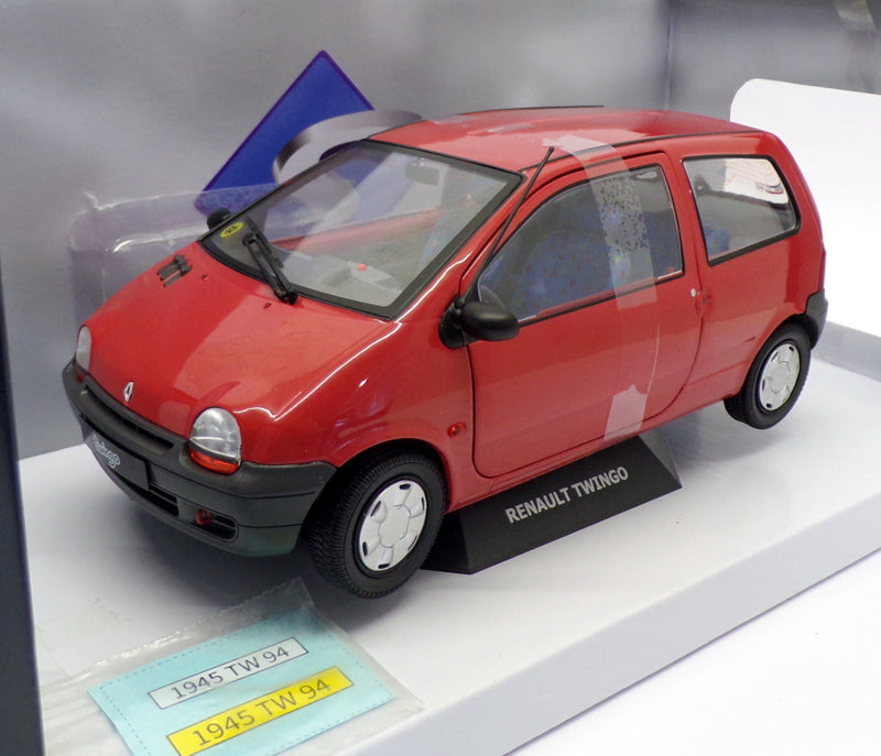 Solido 1/18 Scale Diecast S1804002 - Renault Twingo - Red — R.M.Toys Ltd