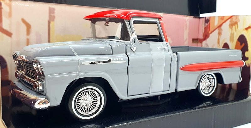 Motor Max 1/24 Scale 79033 - 1958 Chevvy Apache Fleetside Pickup - Grey ...