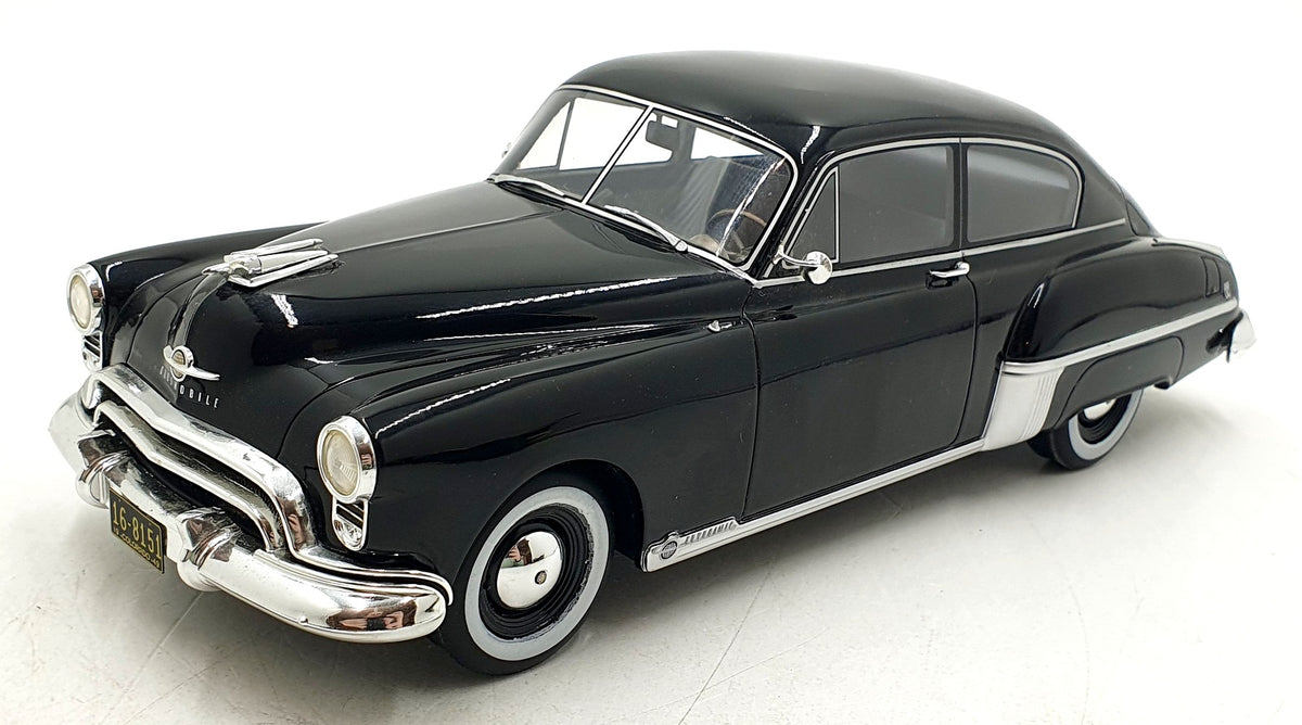 BOS Models 1/18 Scale Resin BOS266 - 1949 Oldsmobile Rocket 88 Sedan ...