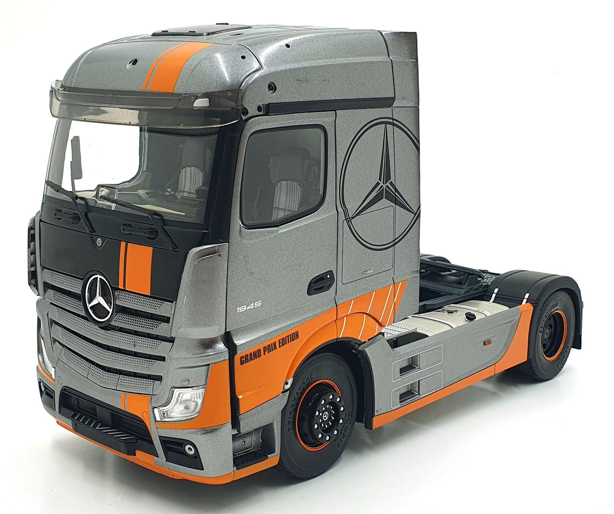 Solido 1/24 Scale S2400202 2019 Mercedes Actros Grand Prix Edition ...