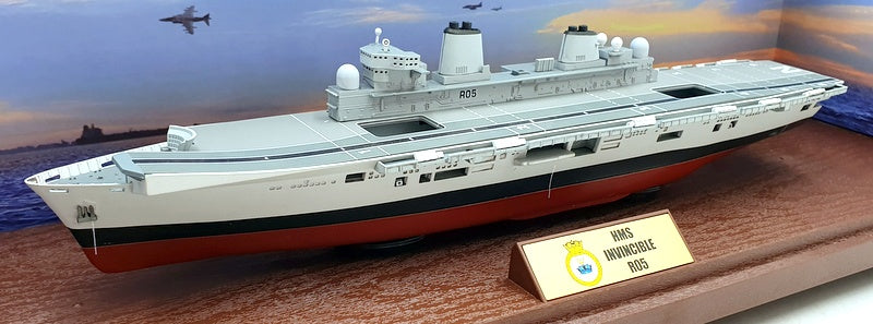 Forces Of Valor 1/700 Scale MP-953001A - British HMS Invincible ...