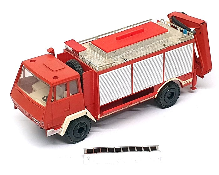 Conrad 1/50 Scale 3490 - Rosenbauer Steyr Fire Engine Truck - Red — R.M ...