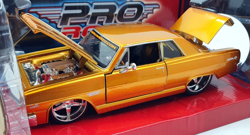 1/24 Scale Model Cars — R.M.Toys Ltd