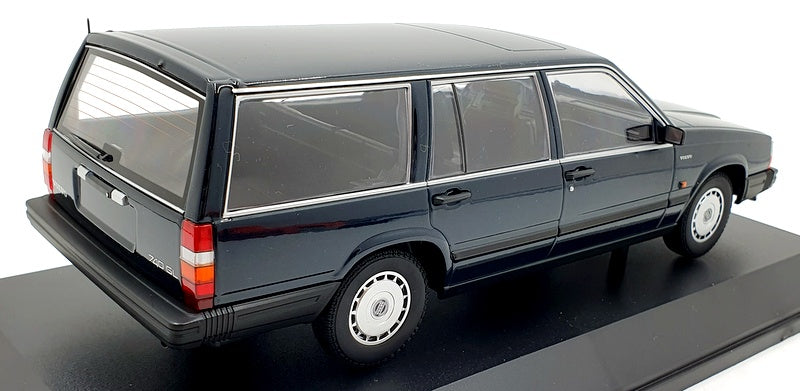 Minichamps 1/18 Scale 155 171771 Volvo 740 GL Break 1986 - Dark Green Met — R.M.Toys Ltd