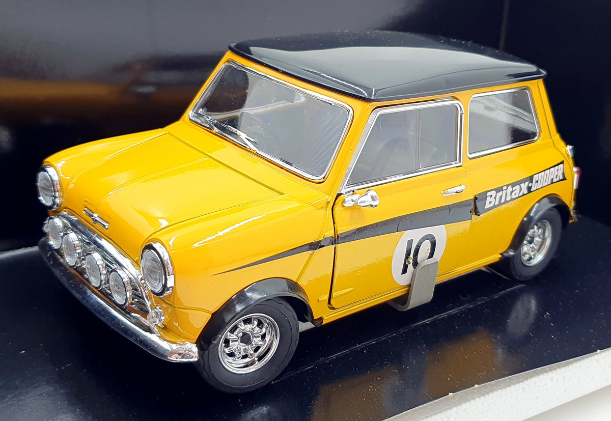 Solido 1/18 Scale Diecast 2190-5 - Mini Cooper S #10 Britax Cooper ...