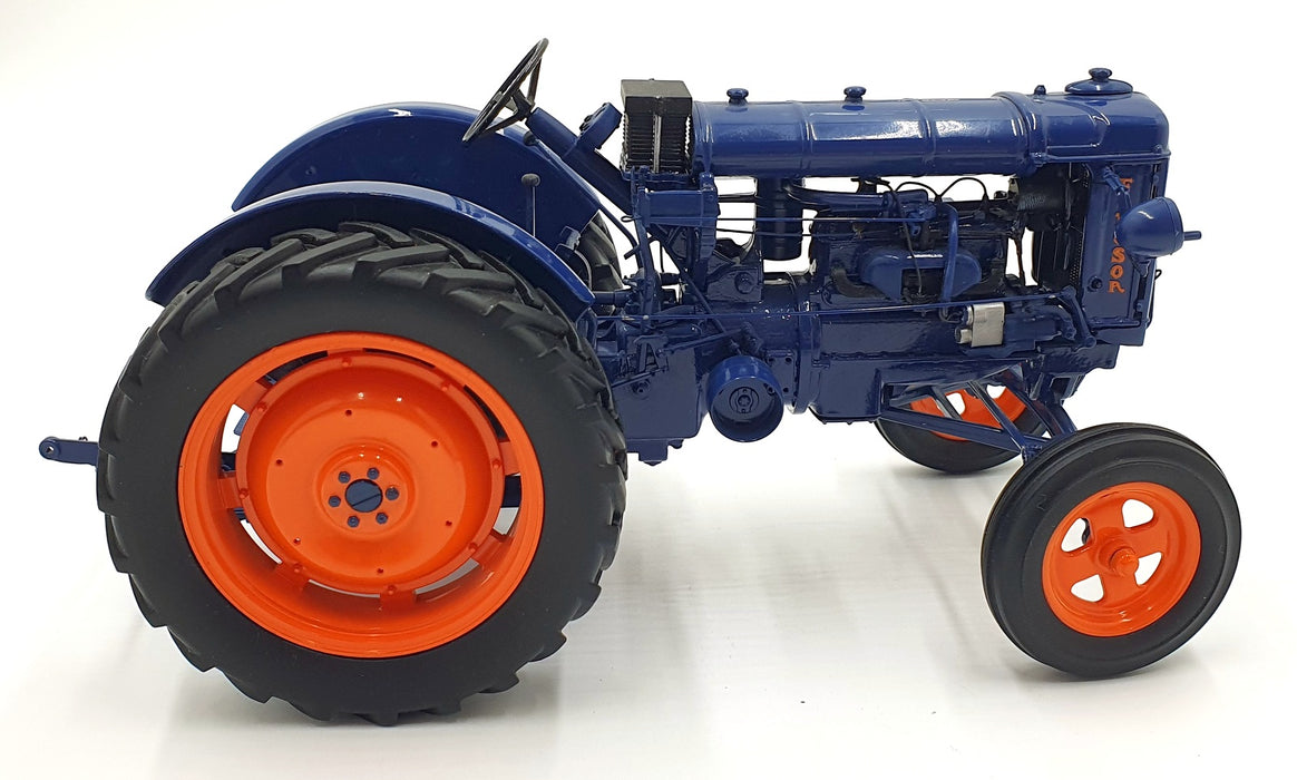 Universal Hobbies 1/16 Scale UH1761 - Fordson Major E27N - Blue — R.M.Toys Ltd