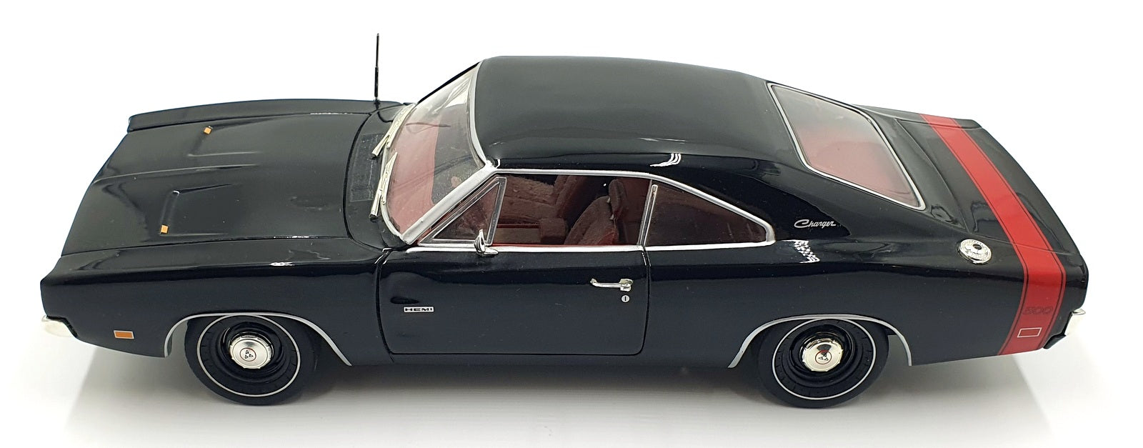 Ertl 1/18 Scale Diecast 14126E - 1969 Dodge Charger 500 - Black/Red — R ...