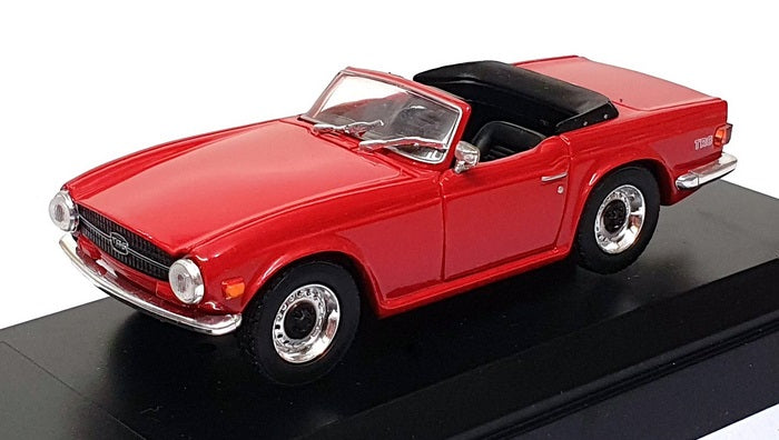 Solido 1/43 Scale Diecast 1855 - 1969 Triumph TR6 Cabriolet - Red — R.M ...