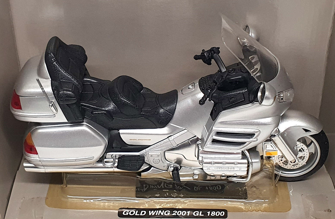 New Ray 1/12 Scale 49256 - Honda Goldwing GL 1800 Motorbike - Silver ...