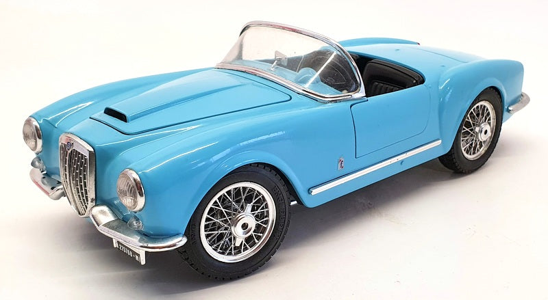 Burago 1/18 Scale Diecast 3010 - 1955 Lancia Aurelia B24 Spider - Blue — R.M.Toys Ltd