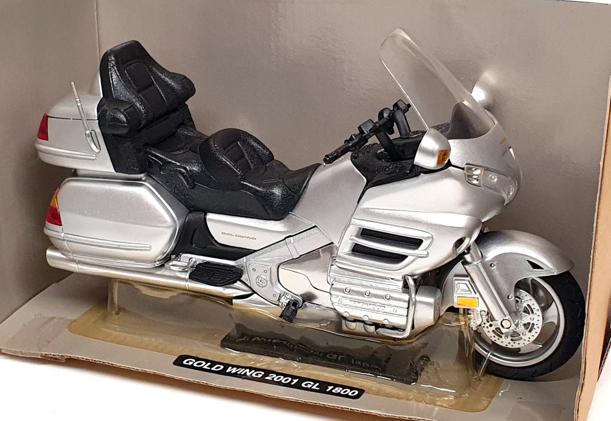New Ray 1/12 Scale 49256 - Honda Goldwing GL 1800 Motorbike - Silver ...
