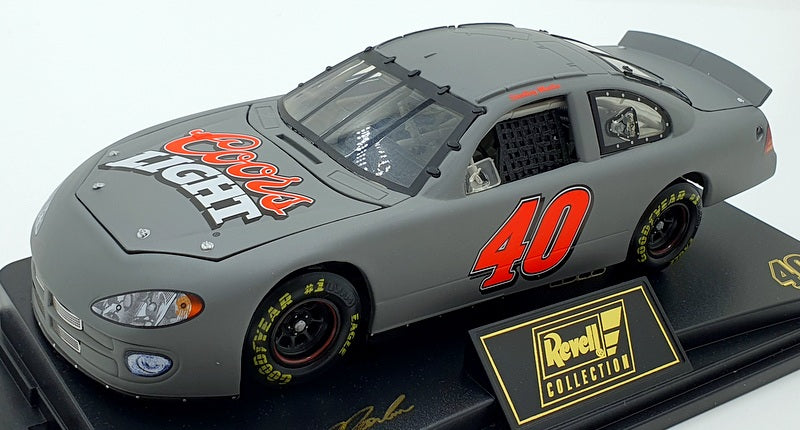 Revell 1/24 Scale 103410 2003 Dodge Intrepid R/T Coors Light ...
