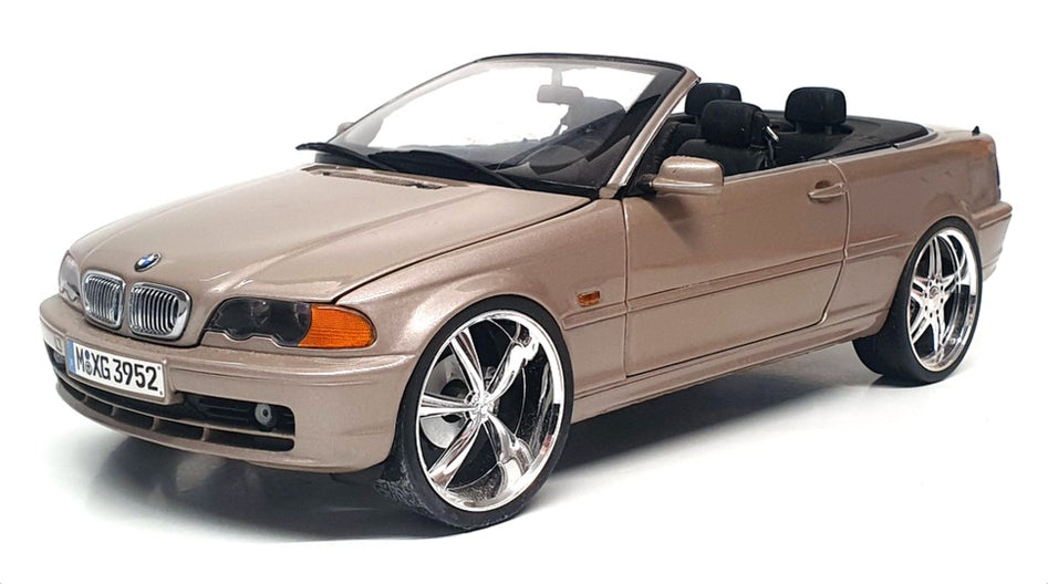 UT Models 1/18 Scale 26723J - Porsche 911 - Reworked In Magic Magenta ...