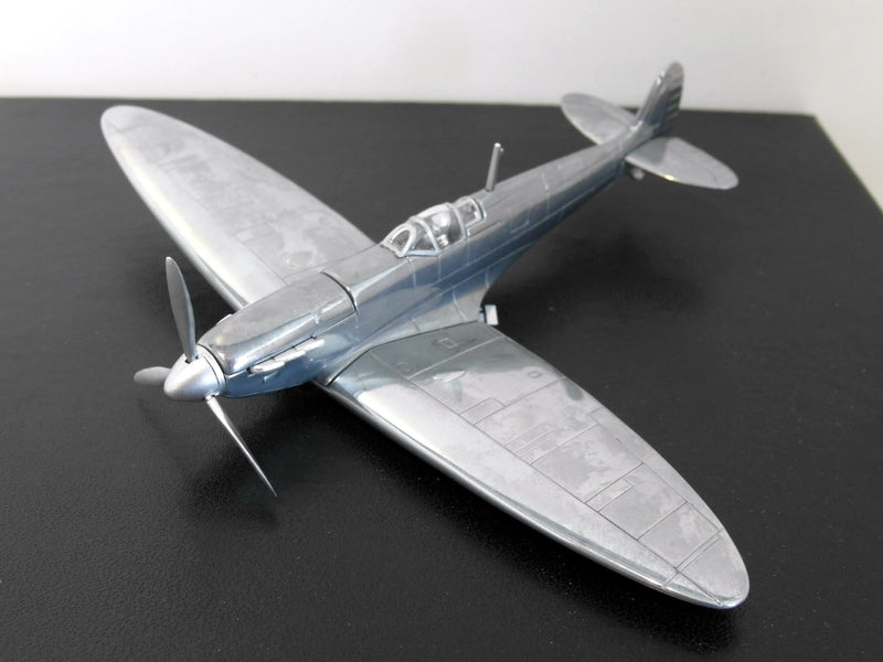 Corgi 15cm W/S diecast - Cast Supermarine Spitfire in aluminium finish ...