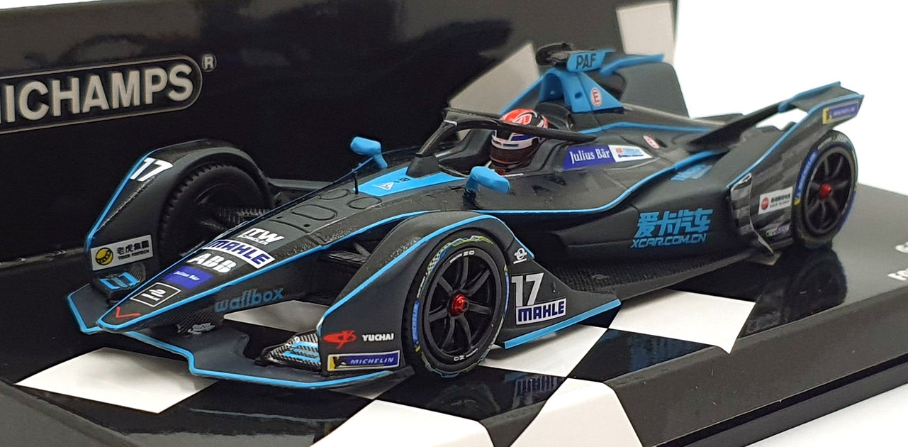 Minichamps 1/43 Scale 414 180017 - HWA Racelab #17 FE Season 5 ...