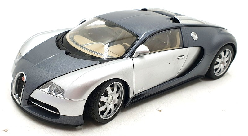 Autoart 1/18 Scale Diecast DC21125N - Bugatti EB 16.4 Veyron - Silver/Grey — R.M.Toys Ltd