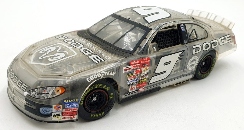 Action 1/24 Scale 102454 2002 Dodge Intrepid R/T #9 Clear Dodge B ...