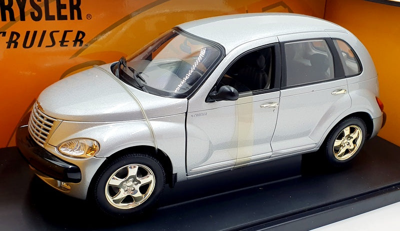 Gate 1/18 Scale Diecast 01091 - 2001 Chrysler PT Cruiser - Silver — R.M ...