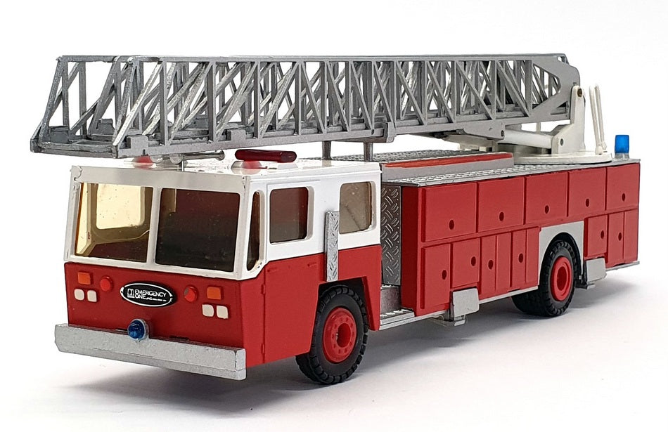 Conrad 1/50 Scale 5502 - Emergency One Fire Engine Truck Rescue Ladder ...