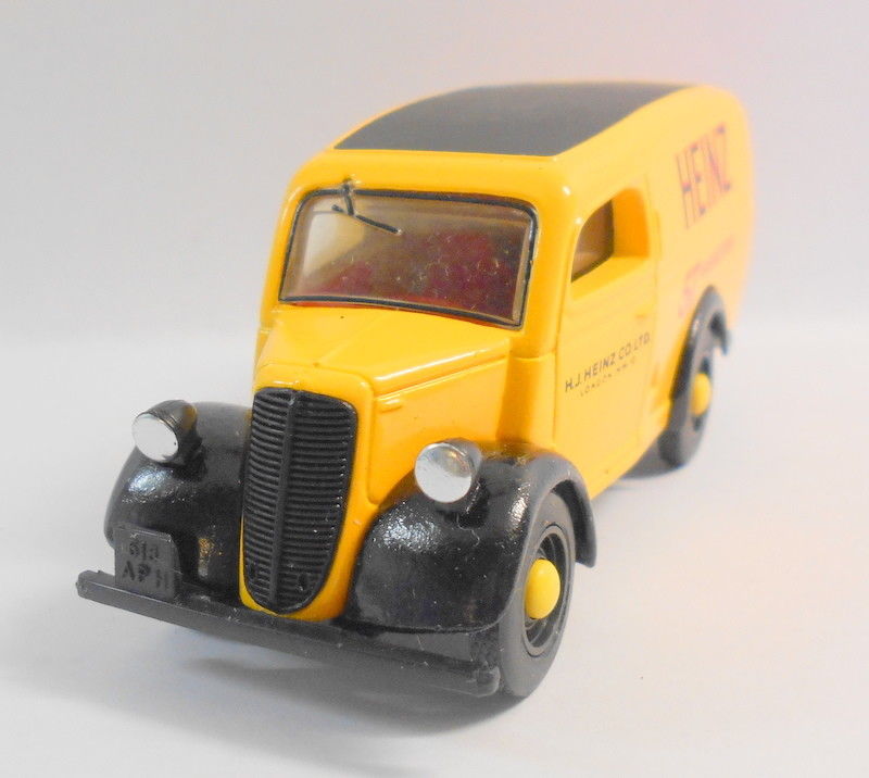 Dinky 1/43 Scale Diecast Model DY-4 FORD E83W 10 CWT VAN HEINZ — R.M ...