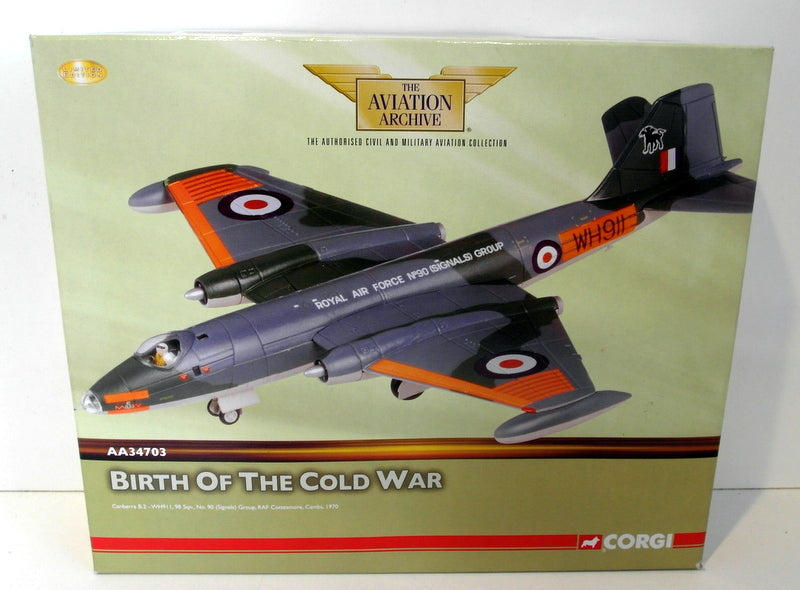 Corgi 1/72 AA34703 Canberra B.2 WH911 98Sqn RAF Cottesmore 1970 — R.M ...
