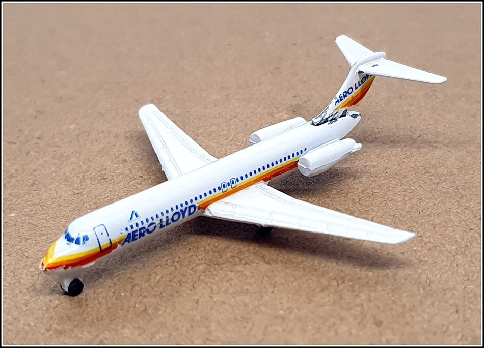 Schabak 1/600 Scale 924/61 - Douglas DC-9-32 Aircraft - Aero Lloyd — R ...