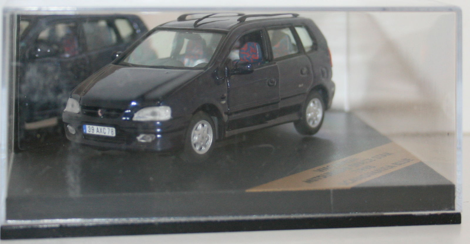 VITESSE 1/43 VMC99026 MITSUBISHI SPACE STAR 1998 BLUE — R.M.Toys Ltd