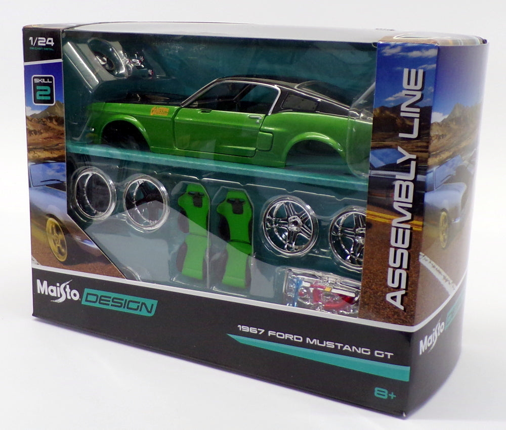 Maisto 1/24 Scale Model Kit 39094 - 1967 Ford Mustang GT - Black/Green ...
