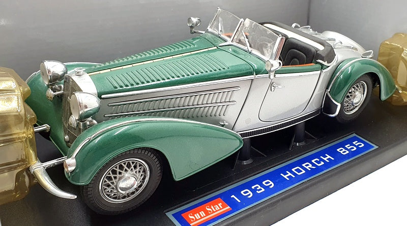 Sun Star 1/18 Scale Diecast 2404 - 1939 Horch 855 Roadster - Green/Silver — R.M.Toys Ltd