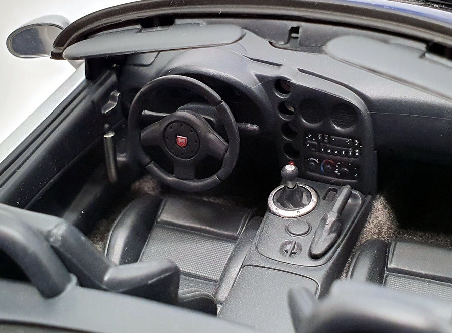 Autoart 1/18 Scale Model Car 71703 - Dodge Viper SRT-10 - Silver — R.M ...