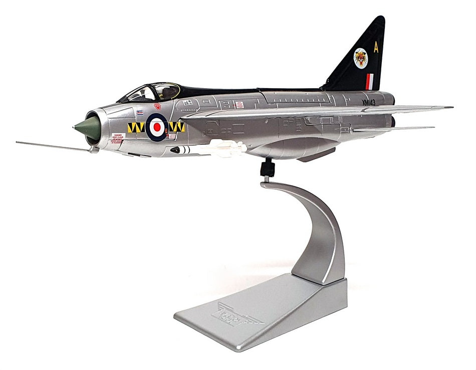 Corgi 1/72 Scale AA32301 - EE Lightning F.Mk1A The Tigers Aerobatic ...