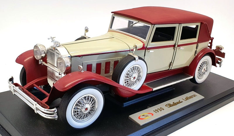 Signature 1/18 Scale Model Car 18115 - 1930 Packard Le Baron — R.M.Toys Ltd