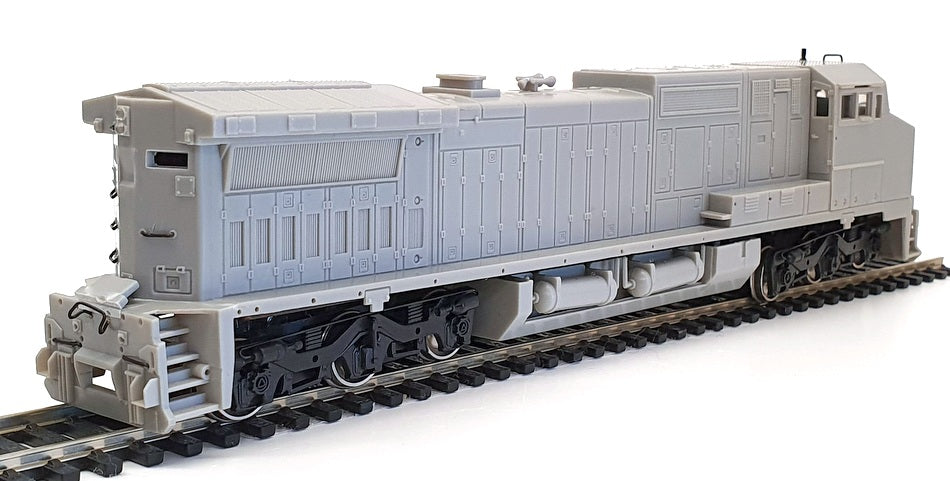 Bachmann HO Scale 86001 - GE DASH 8-40CW Wide Cab Diesel Loco ...