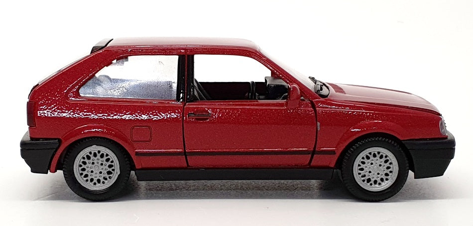 Schabak 1/43 Scale Model Car 1001 - Volkswagen Polo Coupe - Deep Red ...