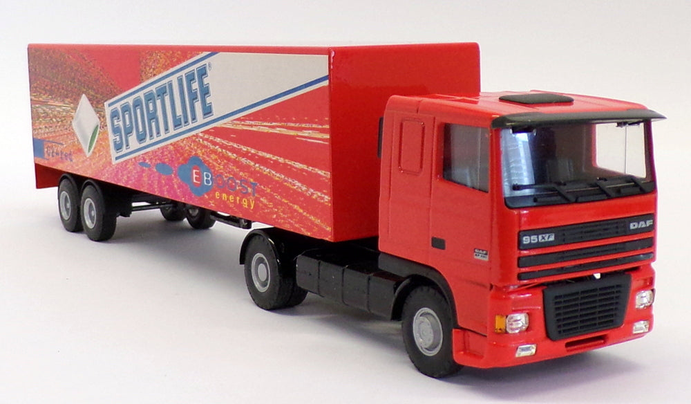 Lion Toys 1/50 Scale Model No.36 - DAF 95 XF Truck & Trailer ...